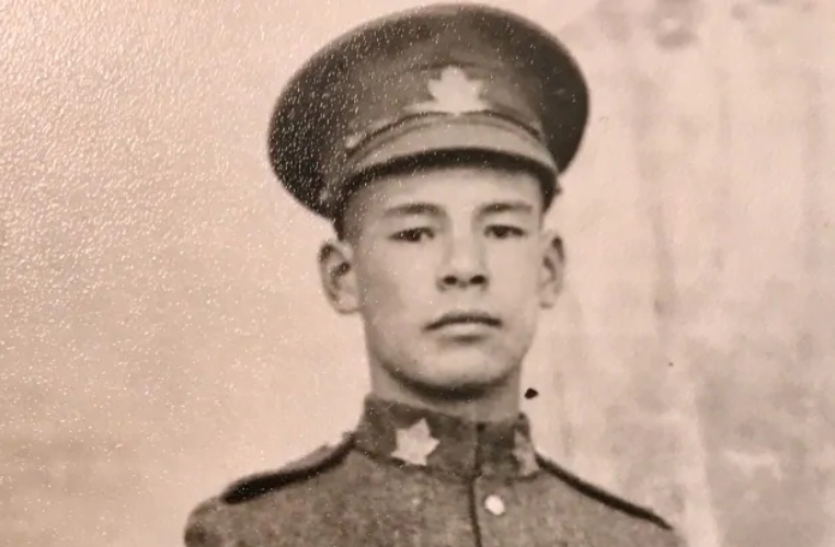 Frederick Lee's Instagram, Twitter & Facebook on IDCrawl